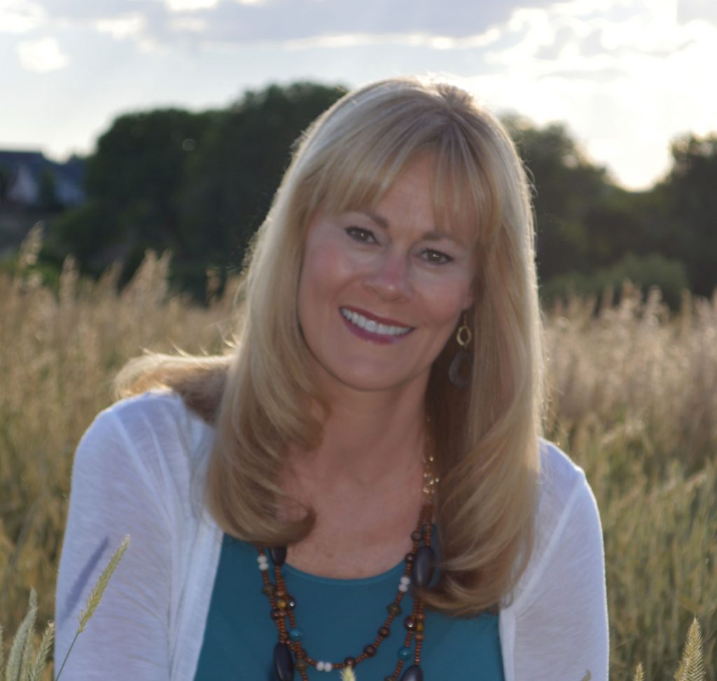 698 My Strength is My Story with Angela Dee, Voiceless - Create Your Now